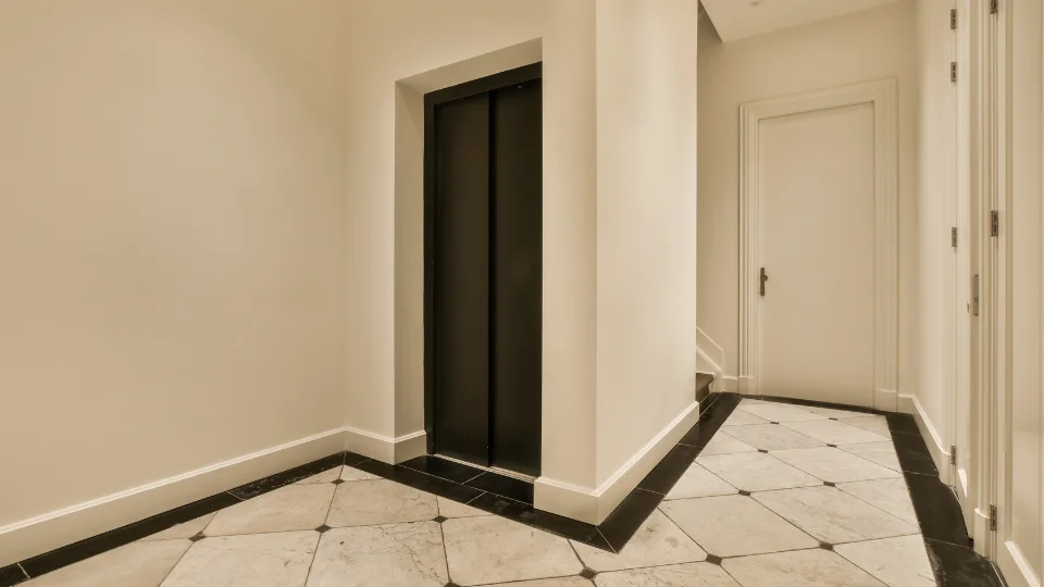 Elevator Door Problems & Solutions Guide | Southern Elevator